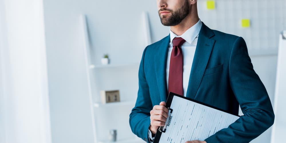 Hiring Manager vs Recruiter: Who Makes The Final Decision?